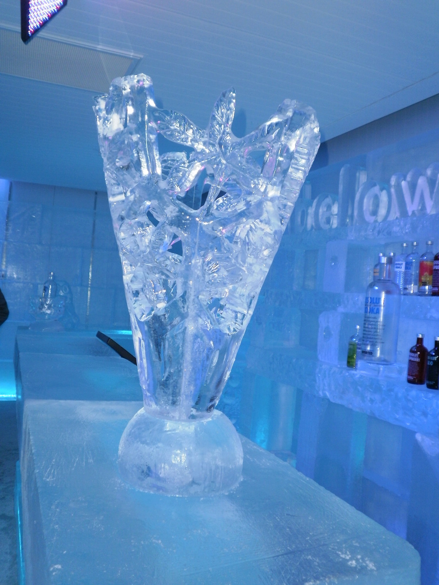 Ice Sculptures - Southern Ice Distributors | Drinking Ice | Salt Ice ...